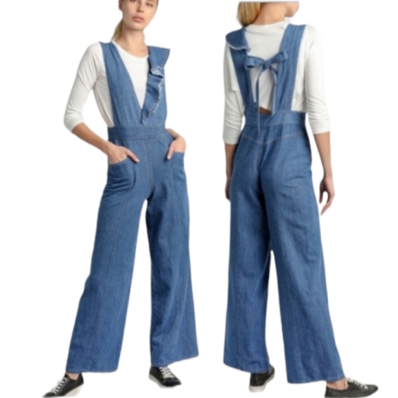 Anthropologie | Jeans | Anthro Current Air Ruffle Shoulder Denim ...